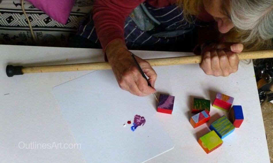 How to Steady Your Painting Hand | Outlines Art Materials